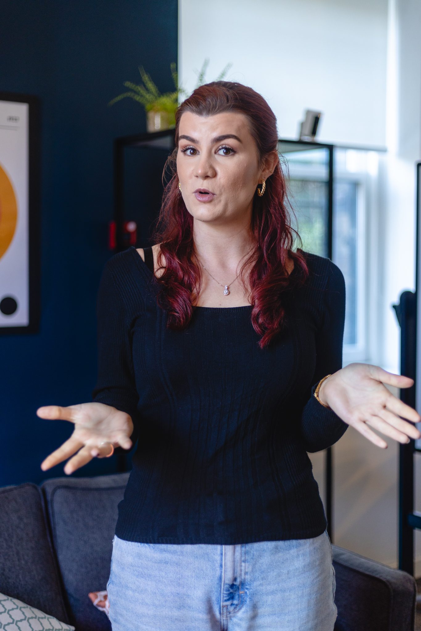 Mastering the Teleprompter: Tips for Seamless On-Camera Performance